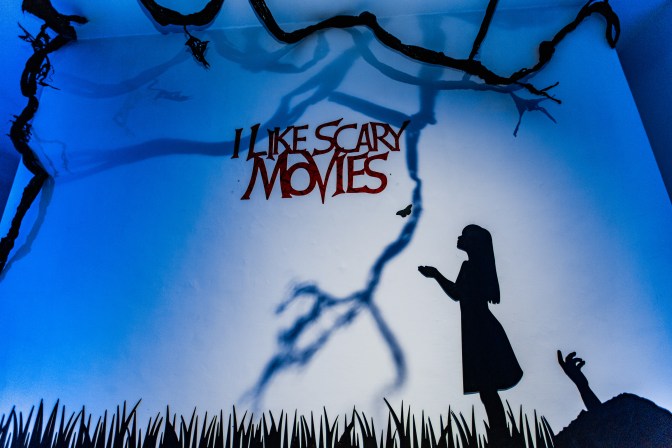 (Photos) ‘I Like Scary Movies’ Immersive Exhibit Opens in Los Angeles ...